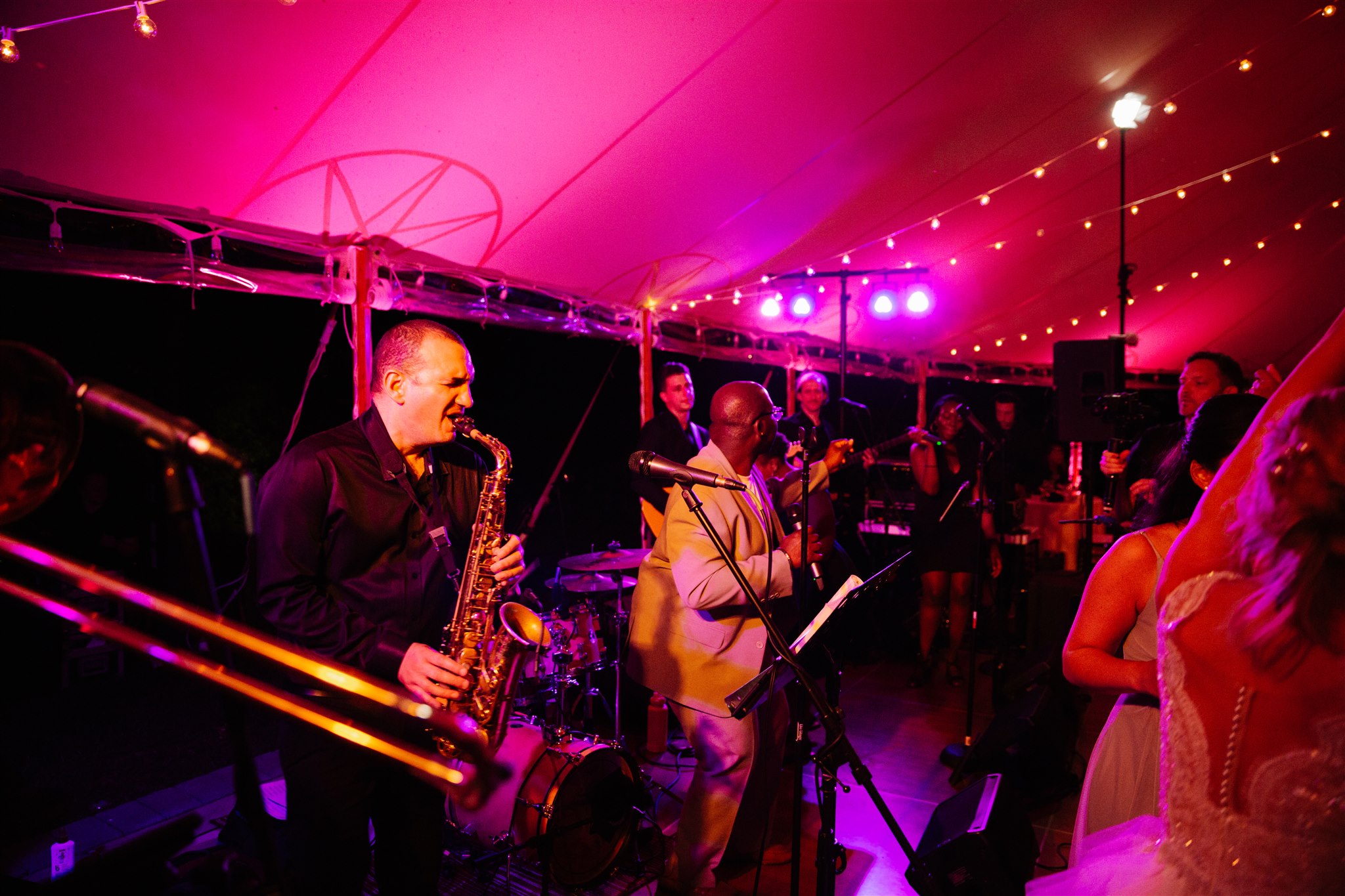 Willowdale Estate Wedding - Topsfield, MA - East Coast Soul